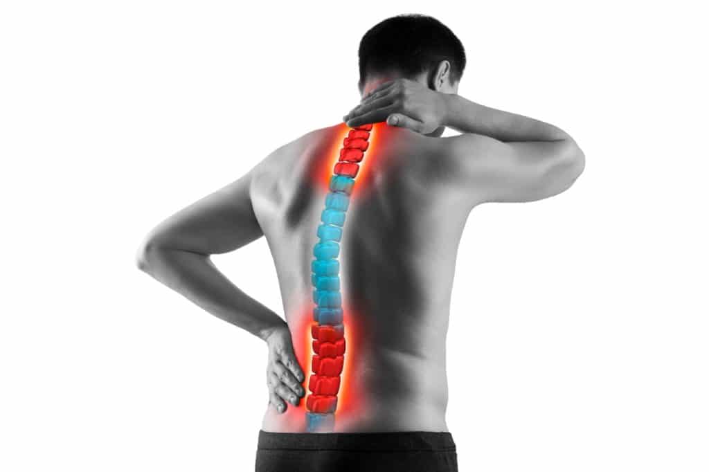5 Common Causes of Shoulder Blade Pain & Preventive Measures | QI Spine